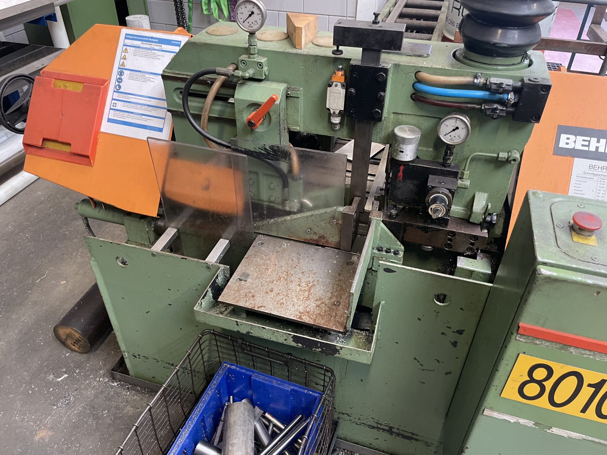 Behringer HBP 220 - Wolthuis Machines